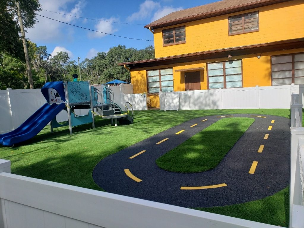 Synthetic Turf with PIP Track - Southern Recreation